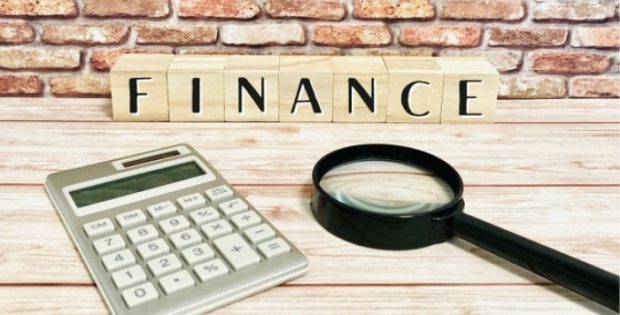 P2C Studio 重本隆之｜「P2C」の時代が到来！約半年で7億円の売上を立てた、ヒトを起点としたブランド＆モノづくり事業 - 起業・創業・資金調達の創業手帳