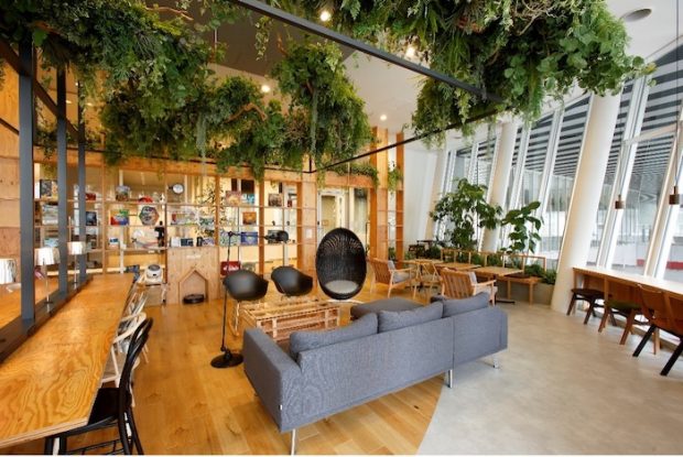 東京・大手町・秋葉原で起業するならシェアオフィス「LIFORK」を借りよう！メリットをご紹介 - 起業・創業・資金調達の創業手帳